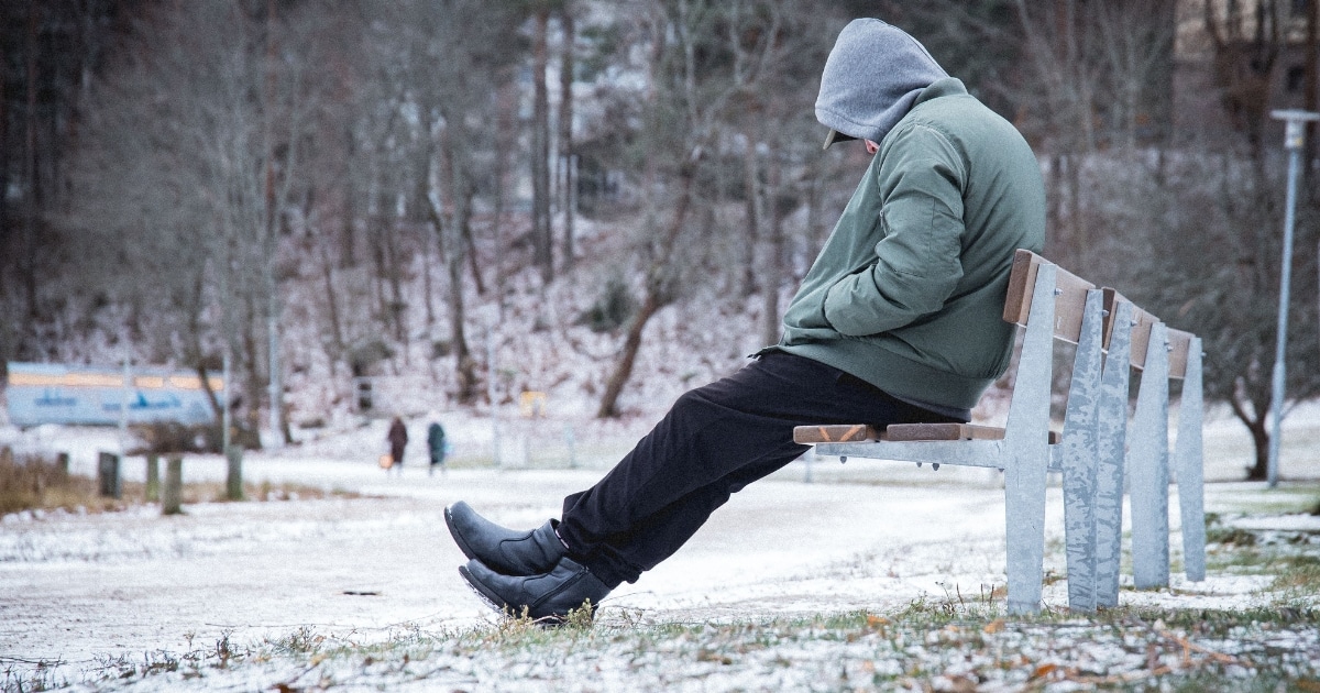 How Seasonal Changes Impact Depression & Coping Strategies